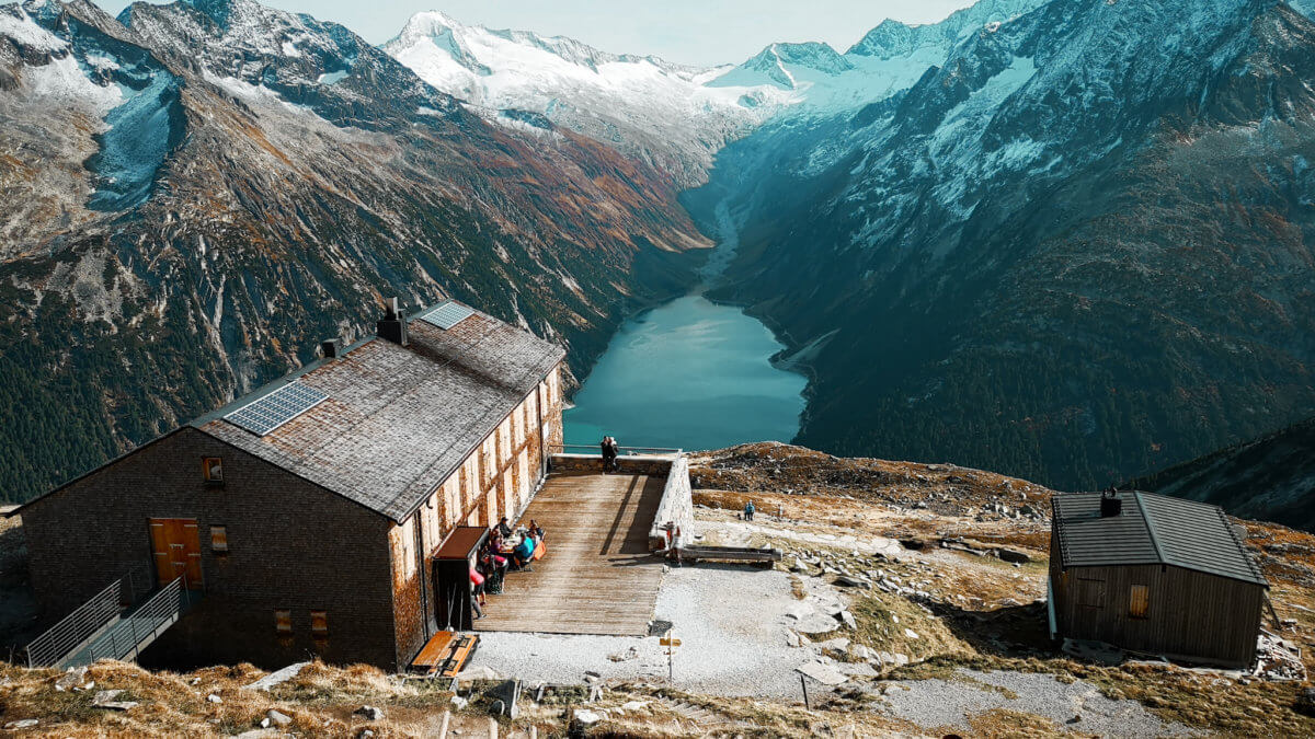 Hike to the Olpererhütte suspension bridge | Petit Chapeau
